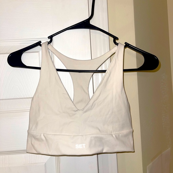 SET Active | Tops | Setactive Racer V Bra In Blanc | Poshmark